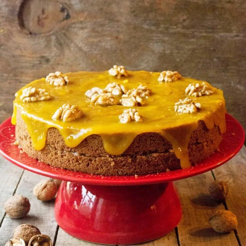 Bolo de nozes com creme de ovos: receita deliciosa e muito fácil de ...