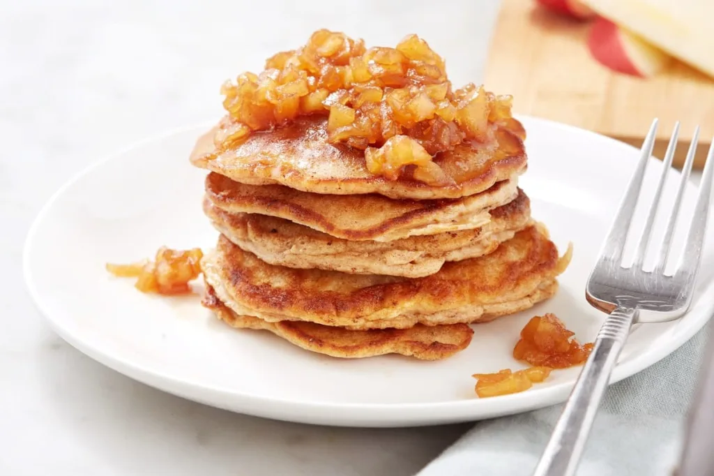 Panquecas de maçã: deliciosas e perfeitas para o lanche | VortexMag