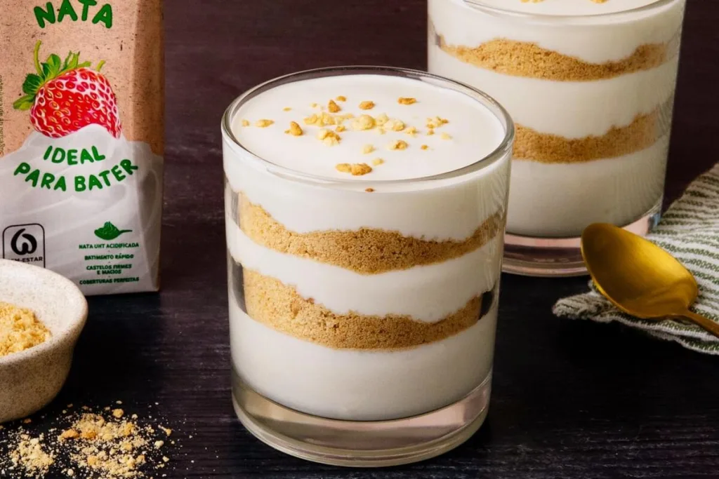 Delícia de natas e bolacha: uma sobremesa irresistível e fácil de fazer ...
